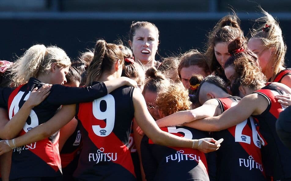 VFLW Game Day - 2022 Season - Minor premiers! Undefeated, finals start ...