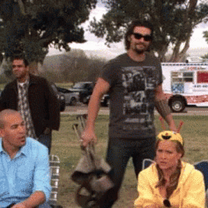 jason-momoa-folding-chair.gif | BigFooty Forum