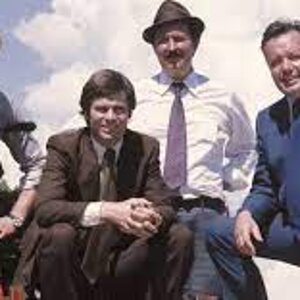 australian-football-oval-template-australia-post_print_big.jpg ...